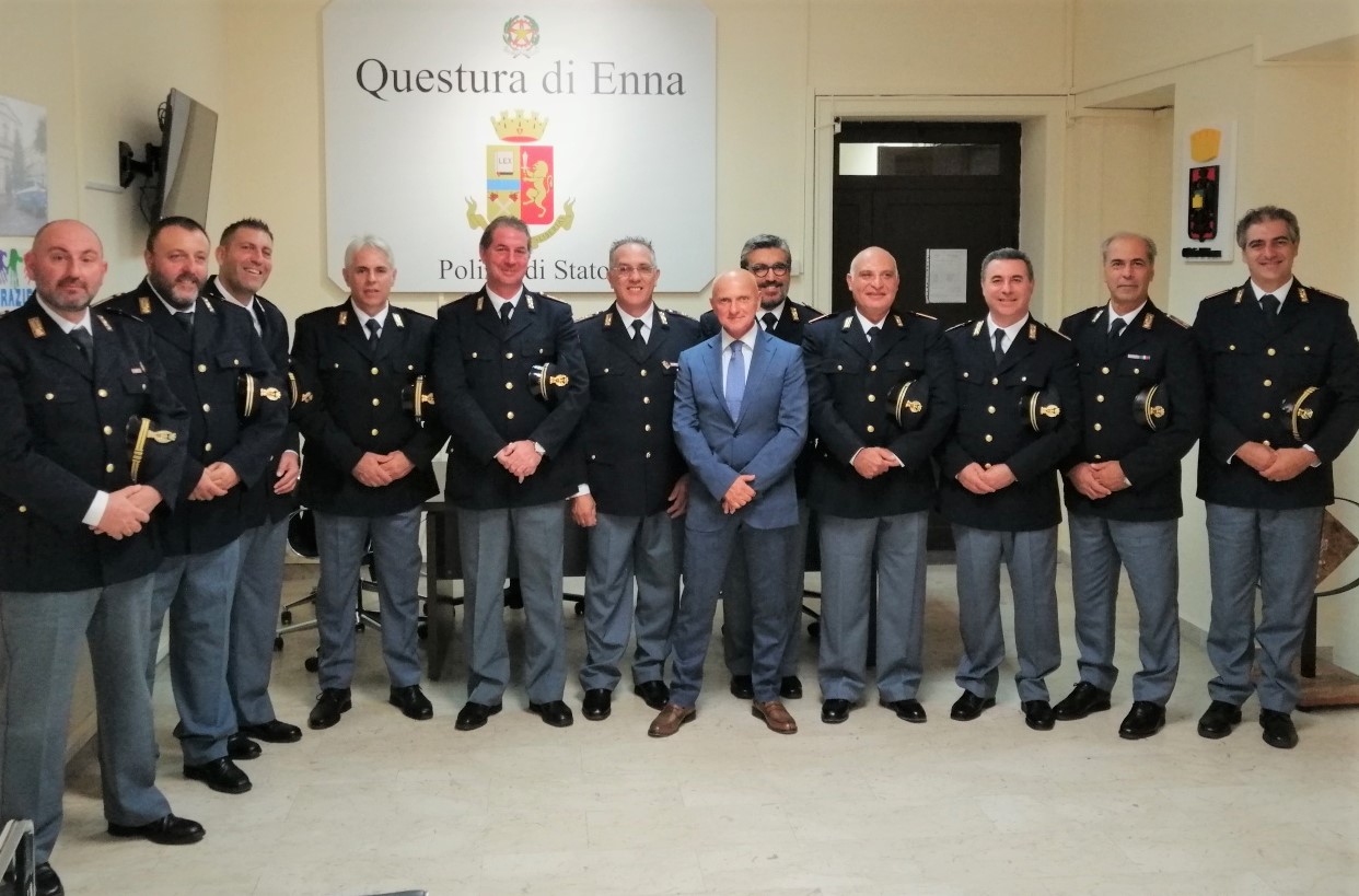 Ad Enna 12 nuovi vice Ispettori della Polizia di Stato. | Sant'Anna Today